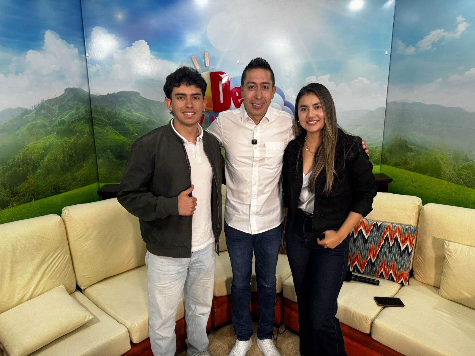 John Amaya pedalea rumbo al Senado con una agenda verde y territorial ...